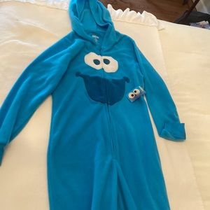 Sesame Street | Other | Nwt Sesame Street Cookie Monster Sitpajamas ...